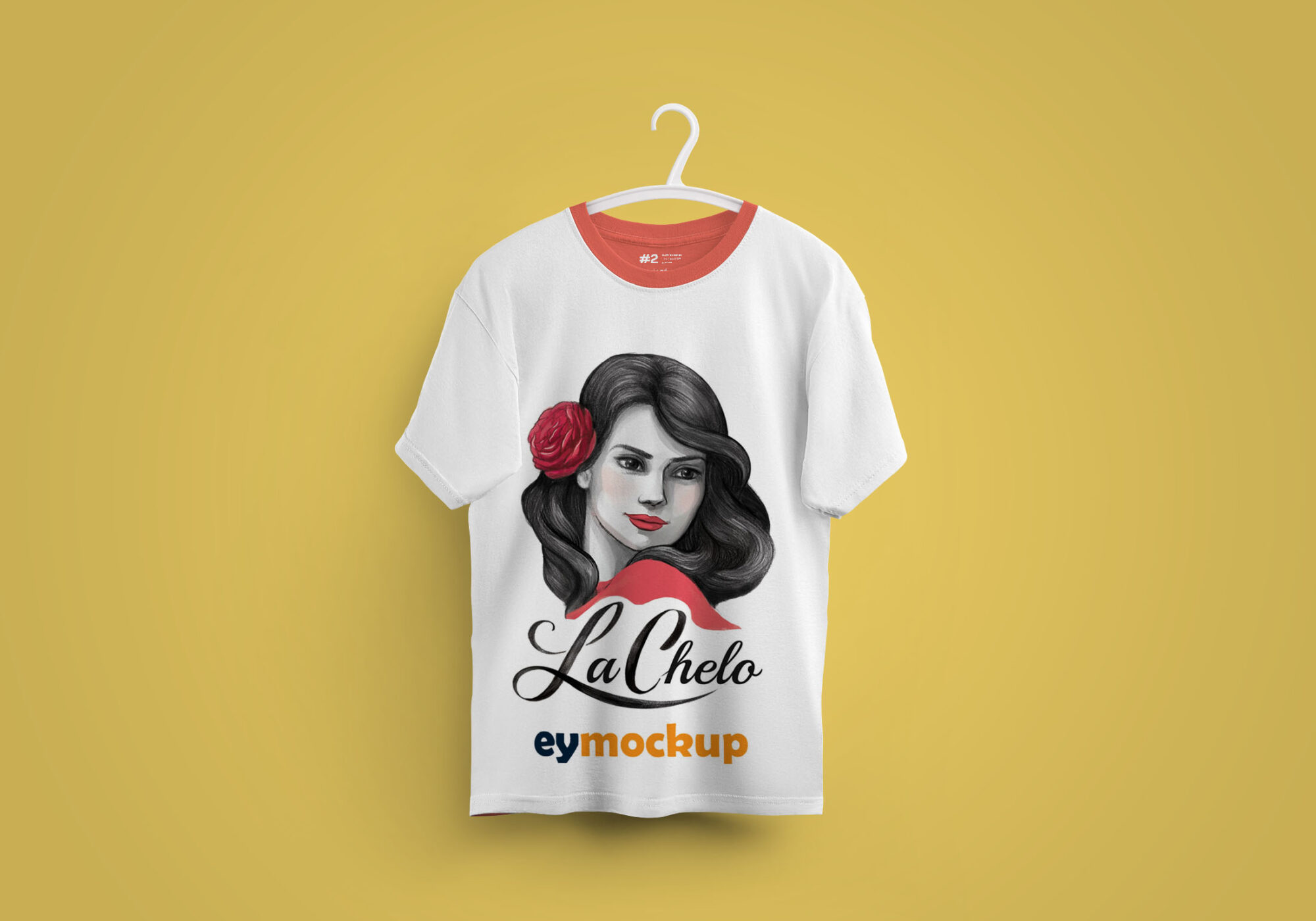 Free Round Neck T-shirt Mockup