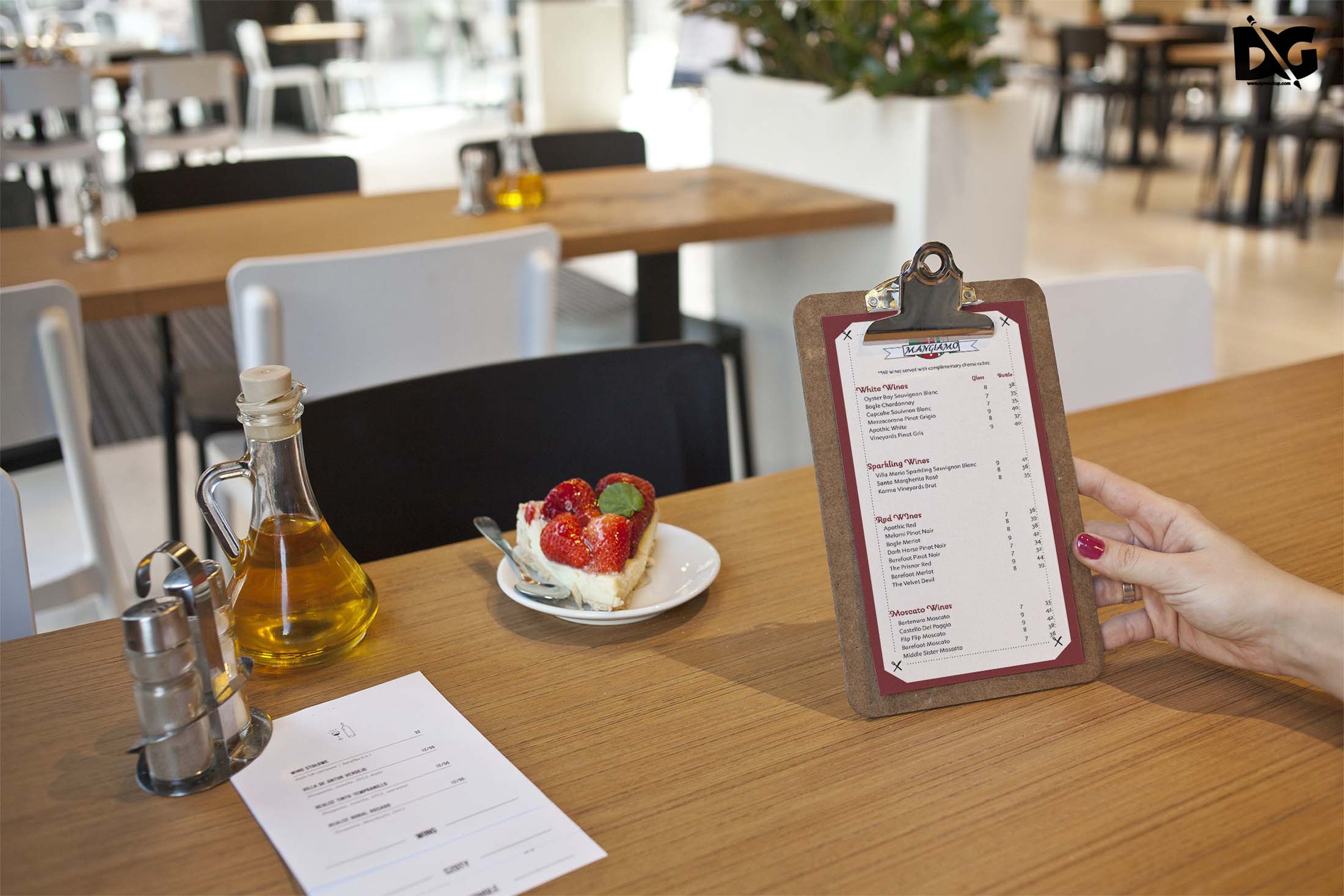 Create Stunning Restaurant Display Mockups